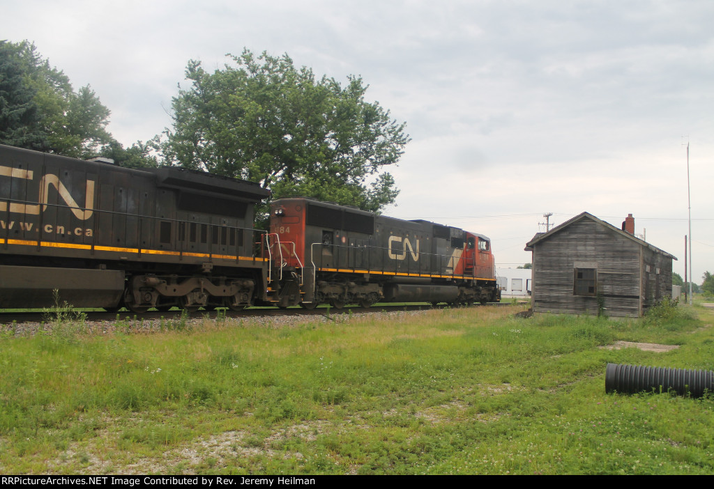 CN 5784 (3)